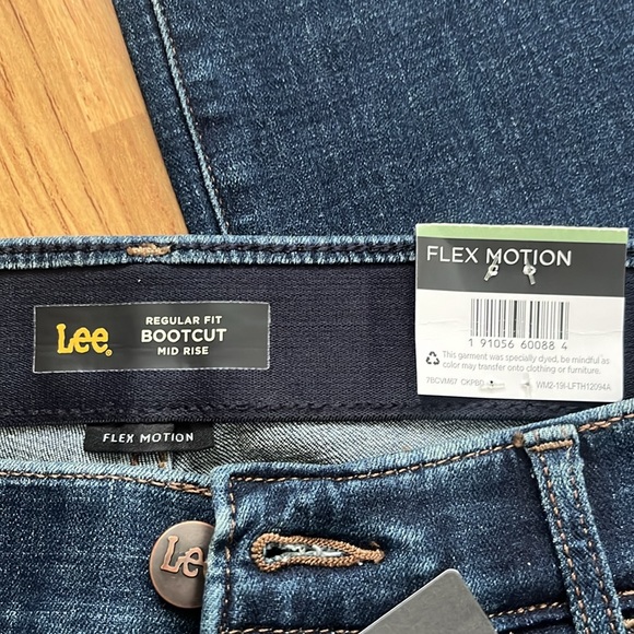Lee | Jeans | Nwt Lee Bootcut Midrise Flex Motion Jeans M | Poshmark